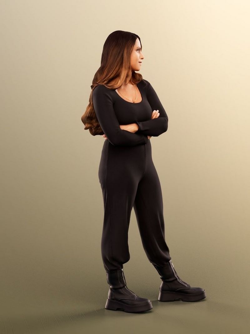 Desire FX 3d models | Standing Casual Woman low-poly 3d model